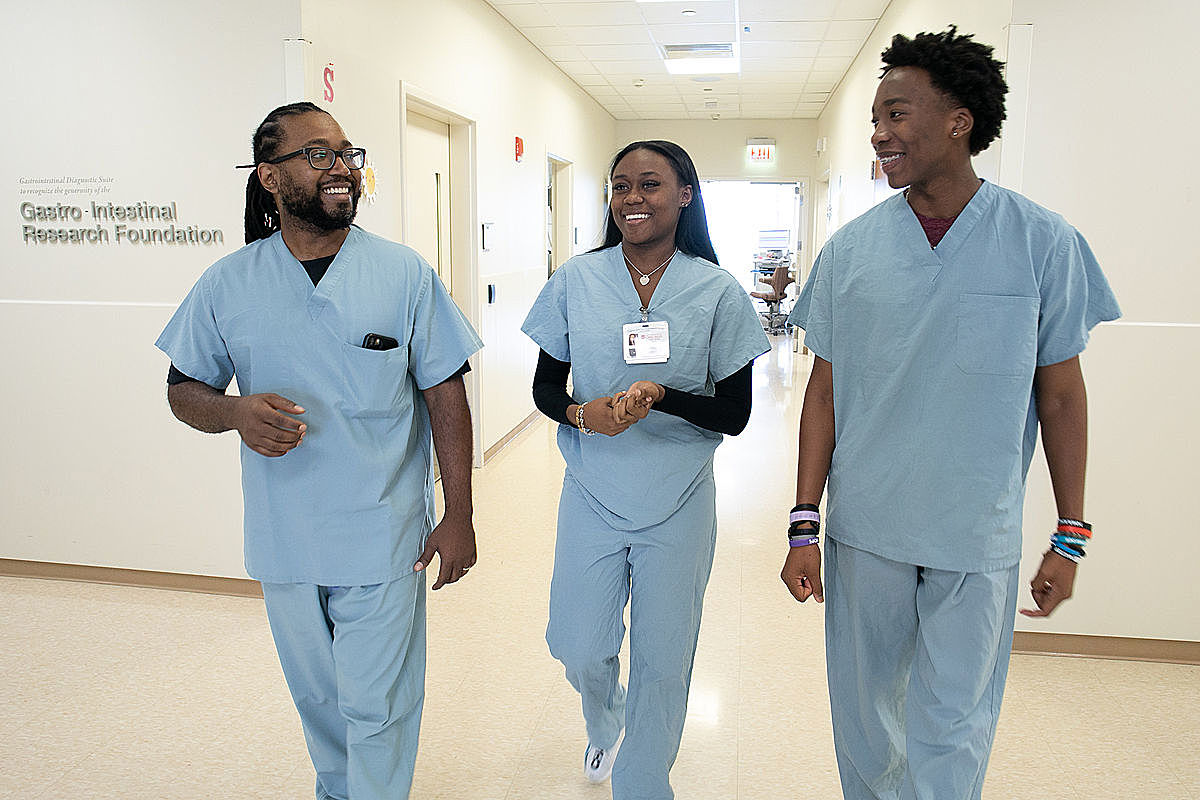 UChicago Youth Internship Program | College and Career Readiness