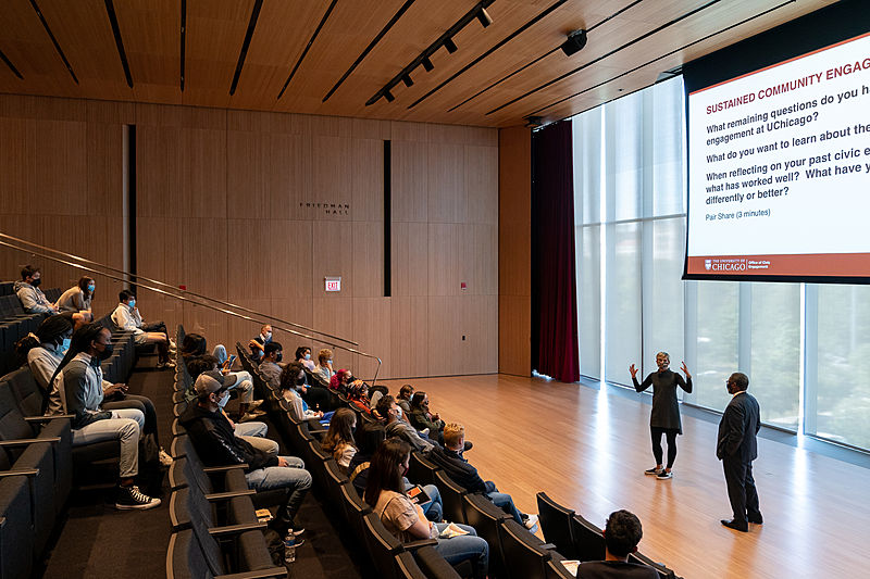 UChicago Establishes New Student | University Community Service Center